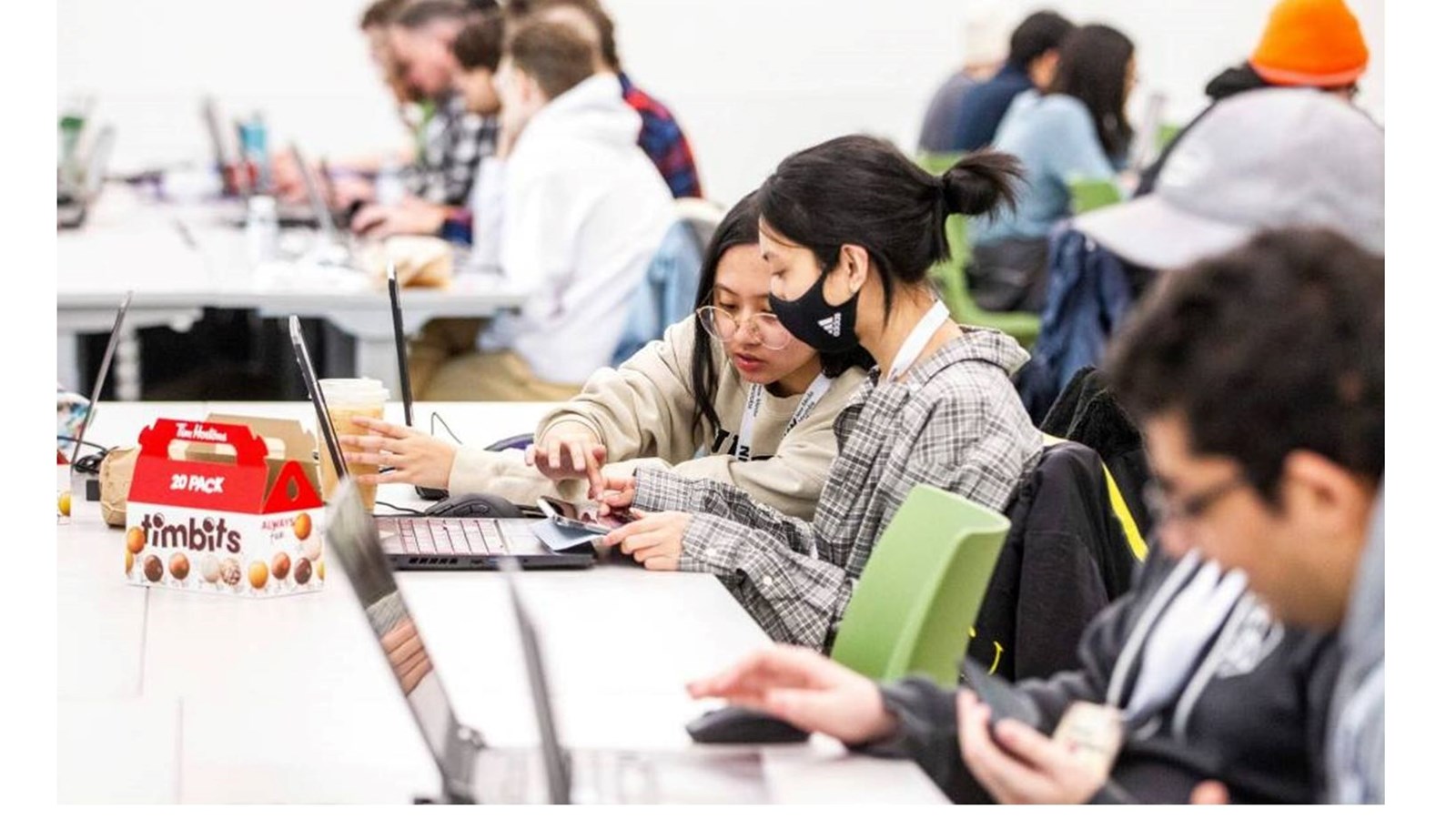 20 KEC Students Create a Video Game in 72-Hours